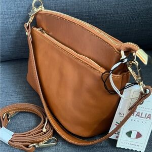 Divina Firenze | Bags | Nwt Divina Firenze Crossbody Shoulder Bag ...